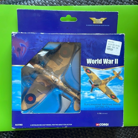 Corgi | Accents | Corgi Aa392 172 Spitfire Mk Vb Wwii Model Plane ...